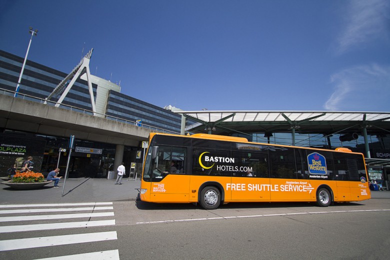 Shuttlebus Service Schiphol Airport